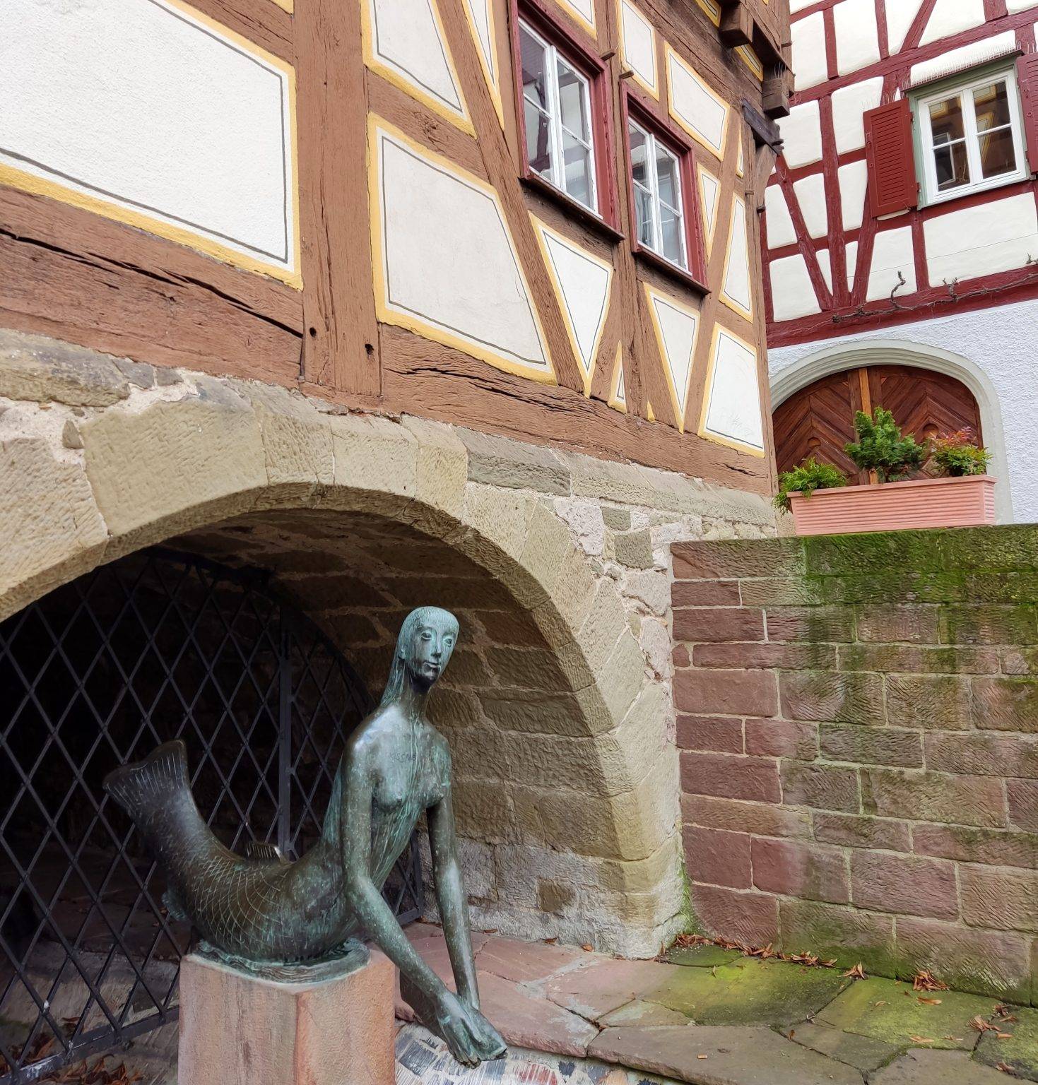 Remstal: Weinberge und Skulpturen rund um Strümpfelbach | Lisa Unterwegs